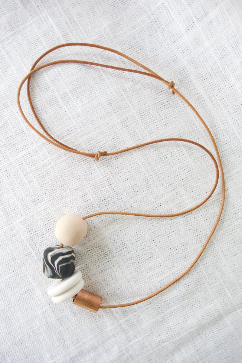 ELARA - MARBLE NECKLACE – Hey Moon Designs